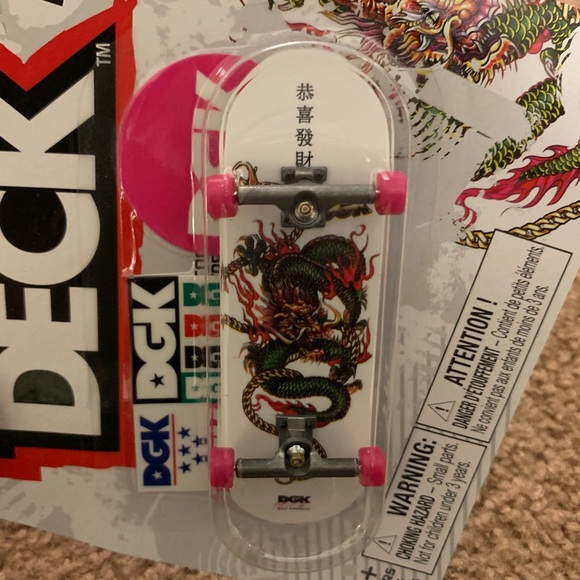 Tech Deck | Toys | Tech Deck Fingerboard Skateboard World Pro Series ...
